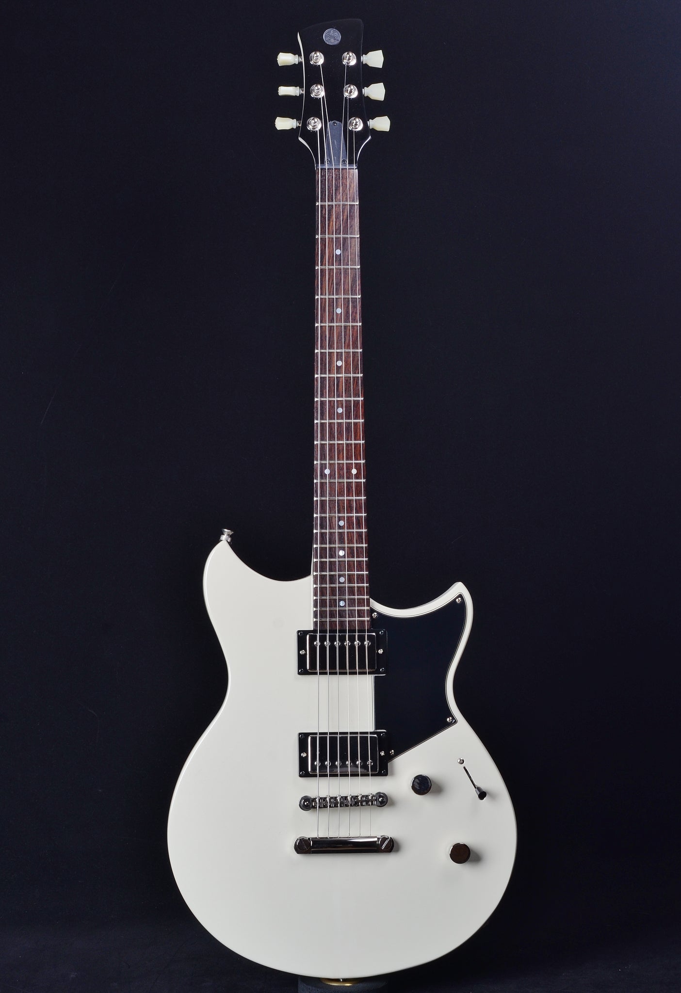Yamaha Revstar Element RSE20 - Vintage White – Harry's Guitar Shop